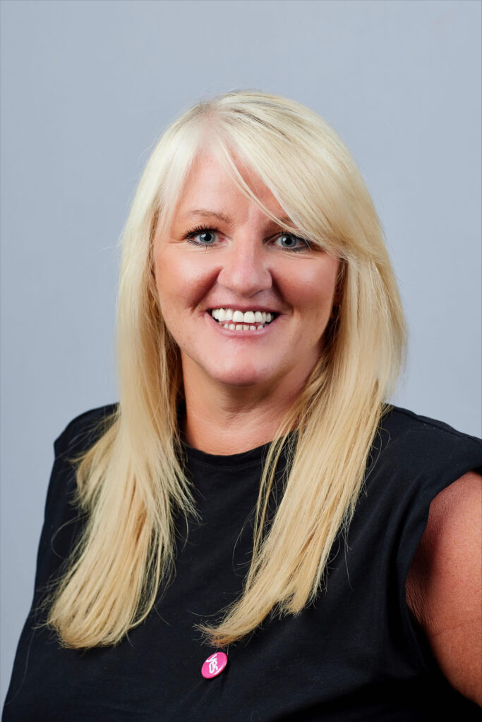 Lisa Fish - Yes Manchester